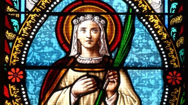 20+ Beautiful Saint Lucy Images - Saint Images